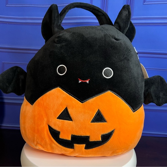 Squishmallows | Accessories | Squishmallows Emily The Bat Halloween Bag ...